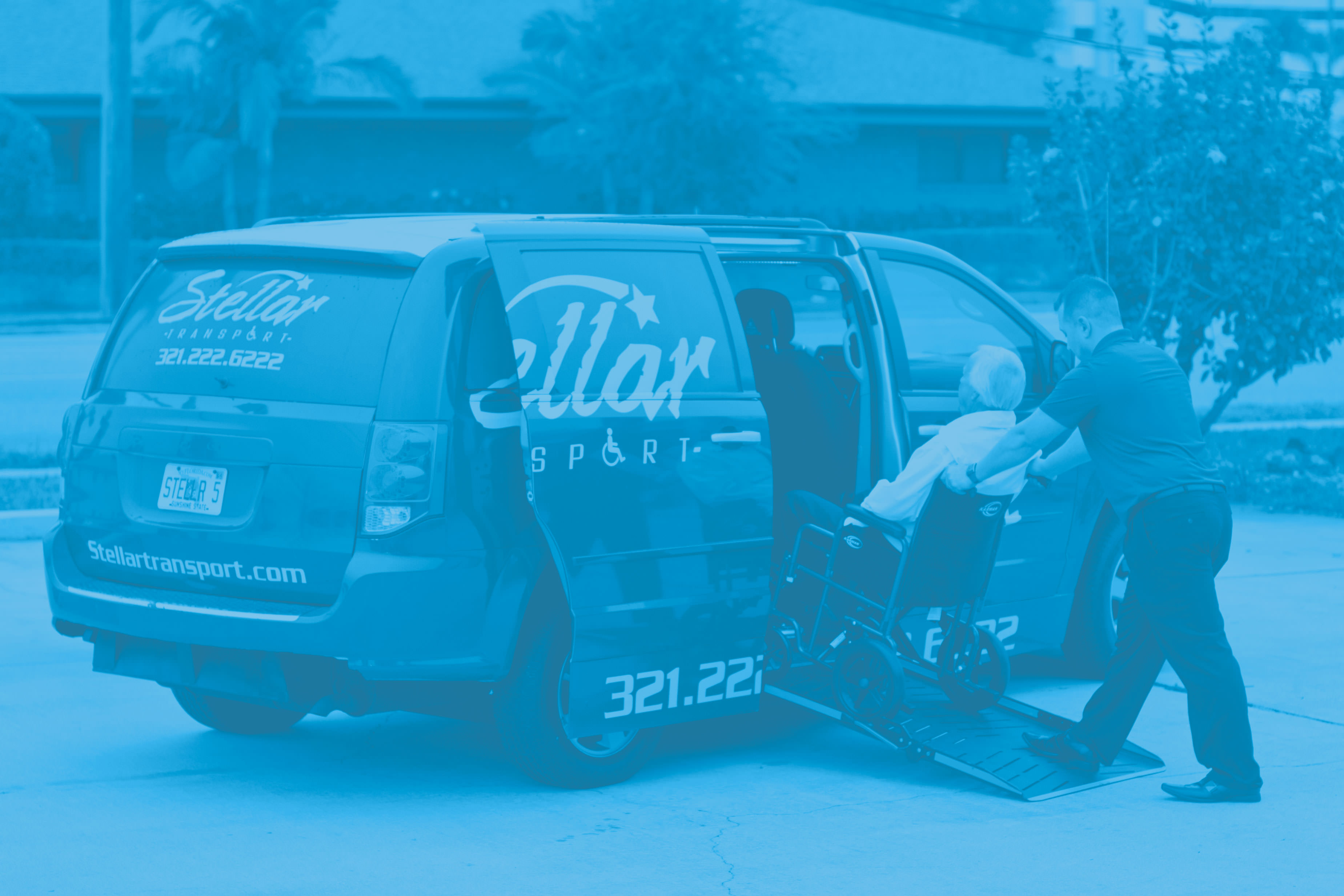 DSC_4055_blue - Stellar Transportation